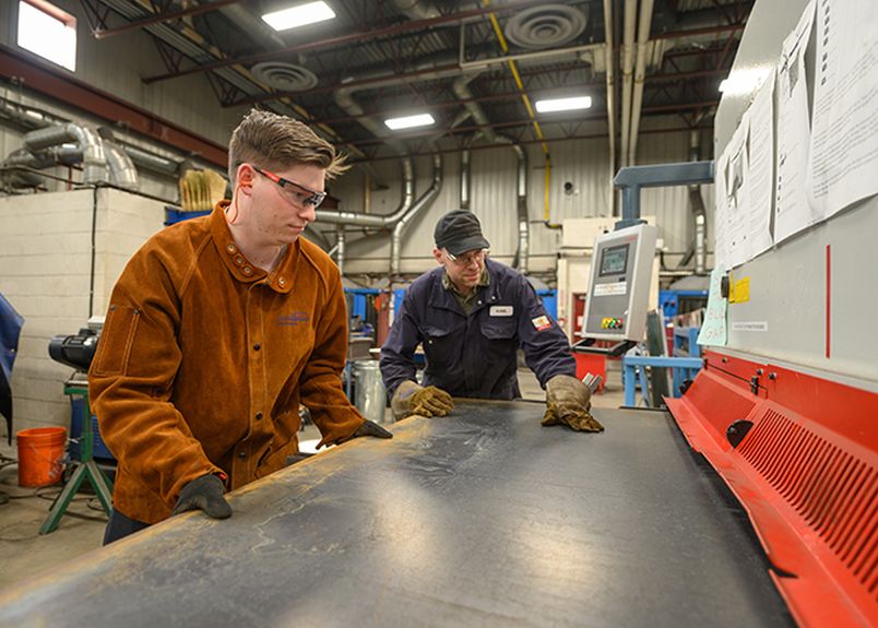 Fabricator-Welder Foundation – Career Programs