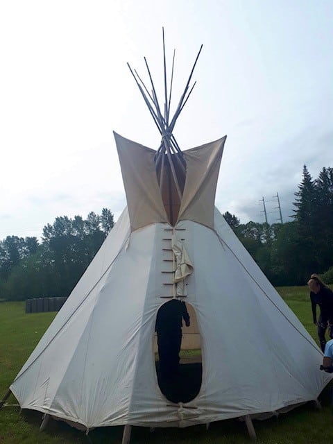 Tipi – Indigenous Education
